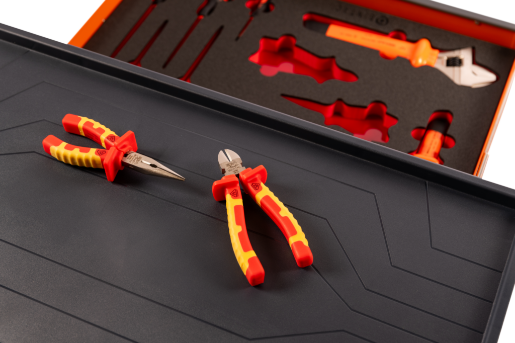 IMI Level 3 Award In Heavy Electric / Hybrid System Repair and ...